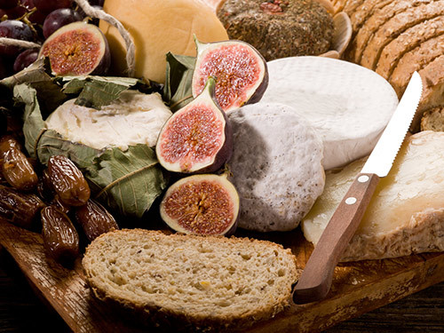 What is the Best Cheese Board for a Cheese Snob? - CuttingBoard.com