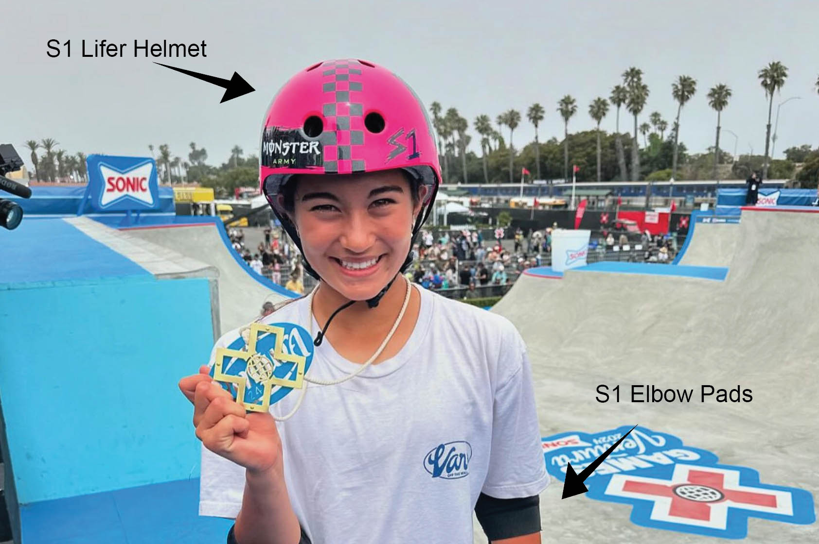 Arisa Trew - Double Gold Wins at X-Games - S1 Helmet Co. Official Store