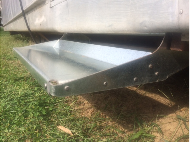 Spartan Slide Out Step - Vintage Campers