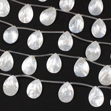 White Pinctada Maxima Shell 18x25mm Top Drilled Teardrop Beads - 11 ...