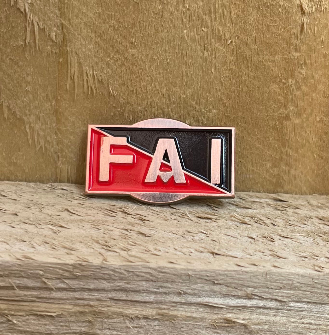 FAI - Federación Anarquista Ibérica red copper badge - Calton Books (SP ...