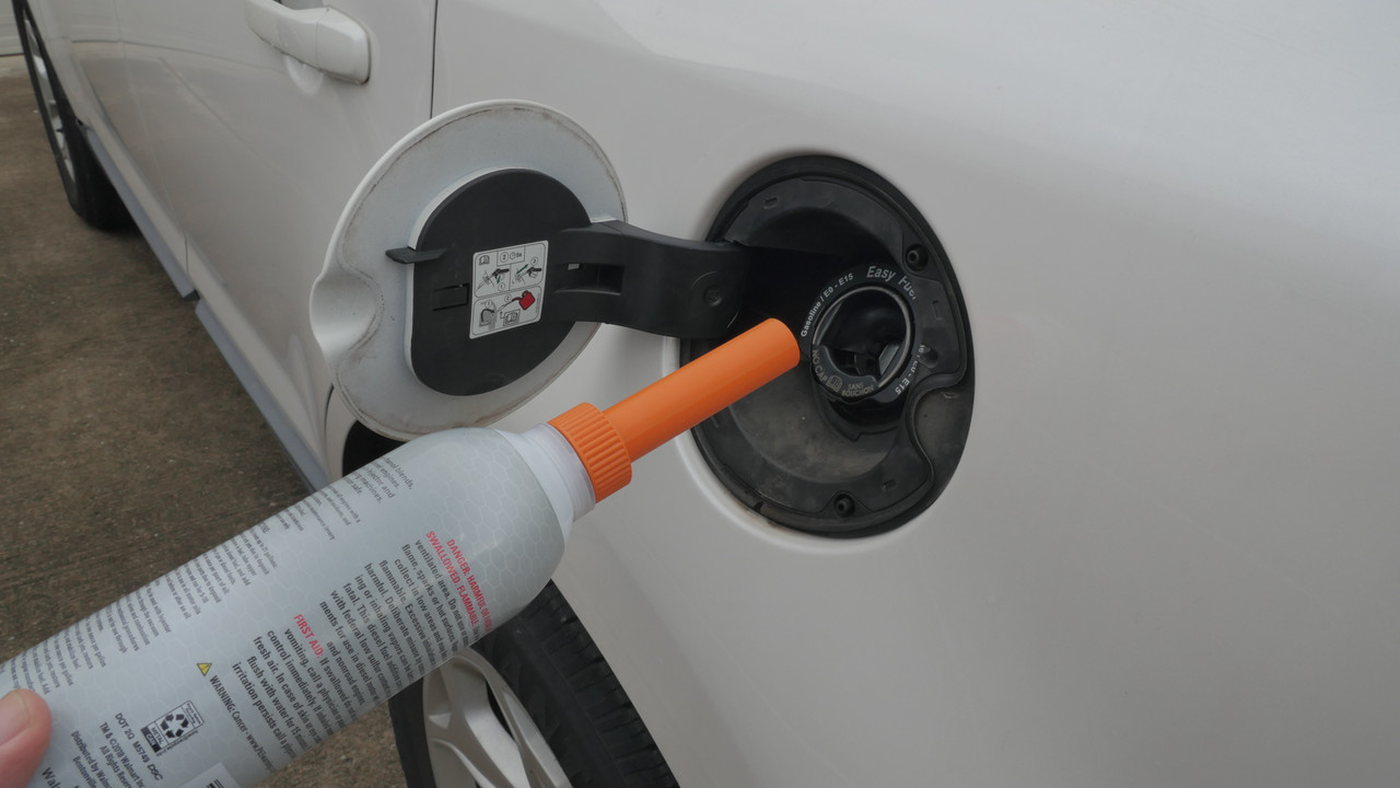 Extension Spout, gas treatment, white can, capless tank