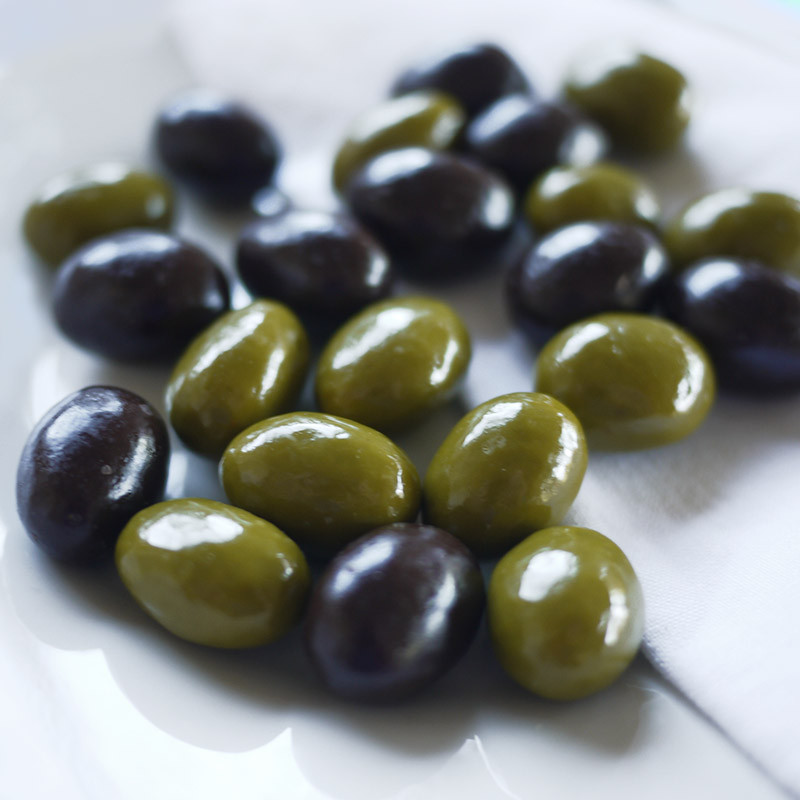 Dragées chocolat olives