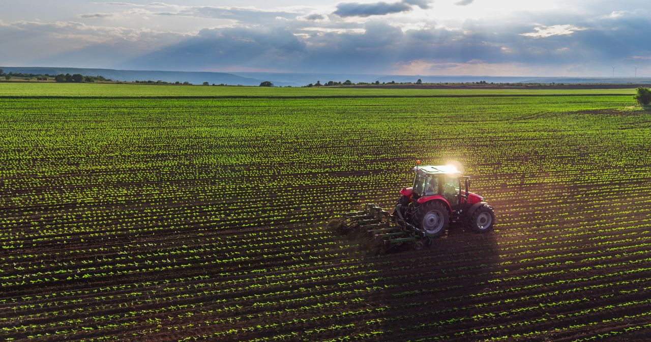 Using Biodegradable Lubricants in Agriculture - Santie Oil Company