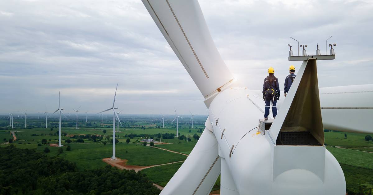 How To Improve Safety in Wind Turbine Maintenance - Santie Oil Company