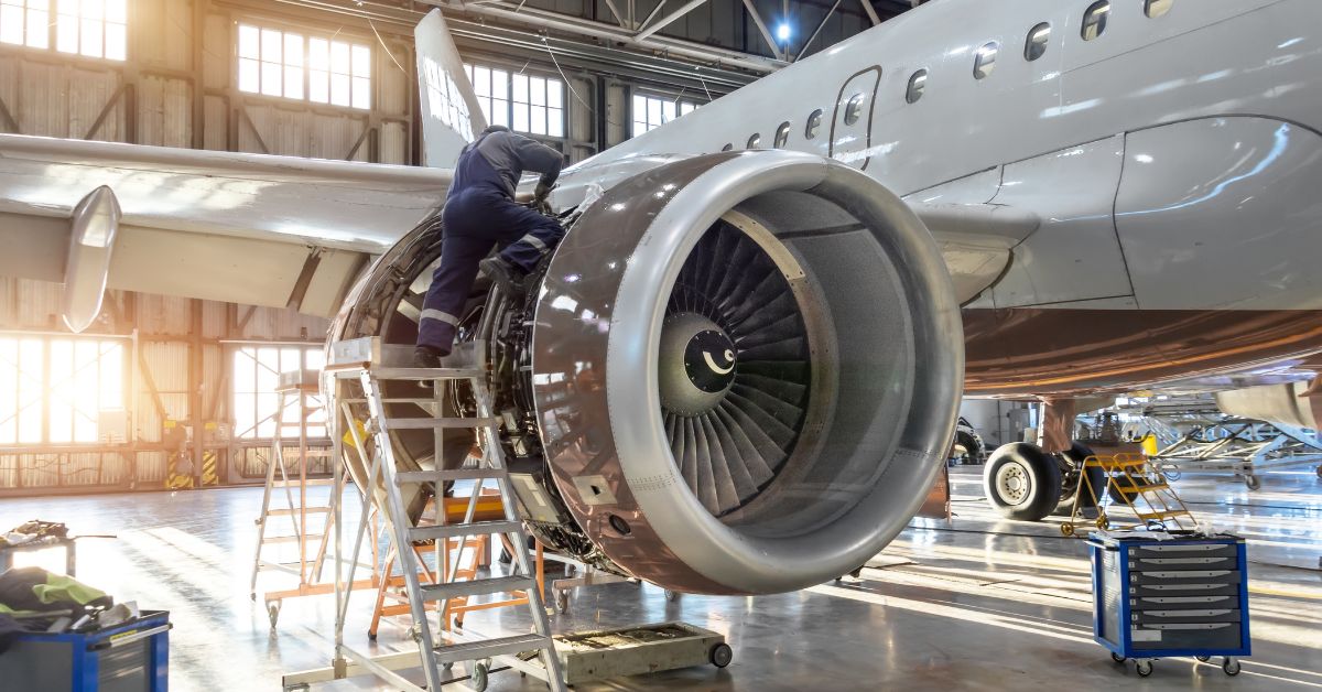 Pros and Cons: Analyzing Aircraft Grease Options - Santie Oil Company