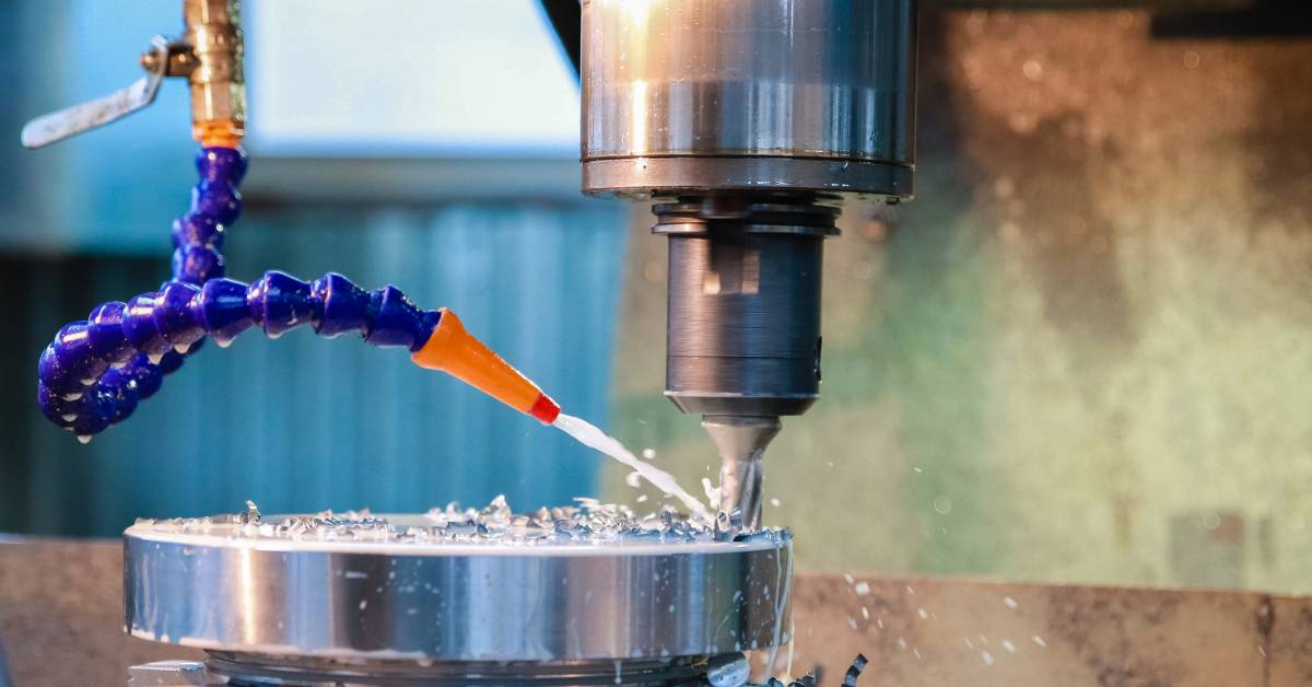 Understanding the Safety Dangers of Metalworking Fluids - Santie Oil ...