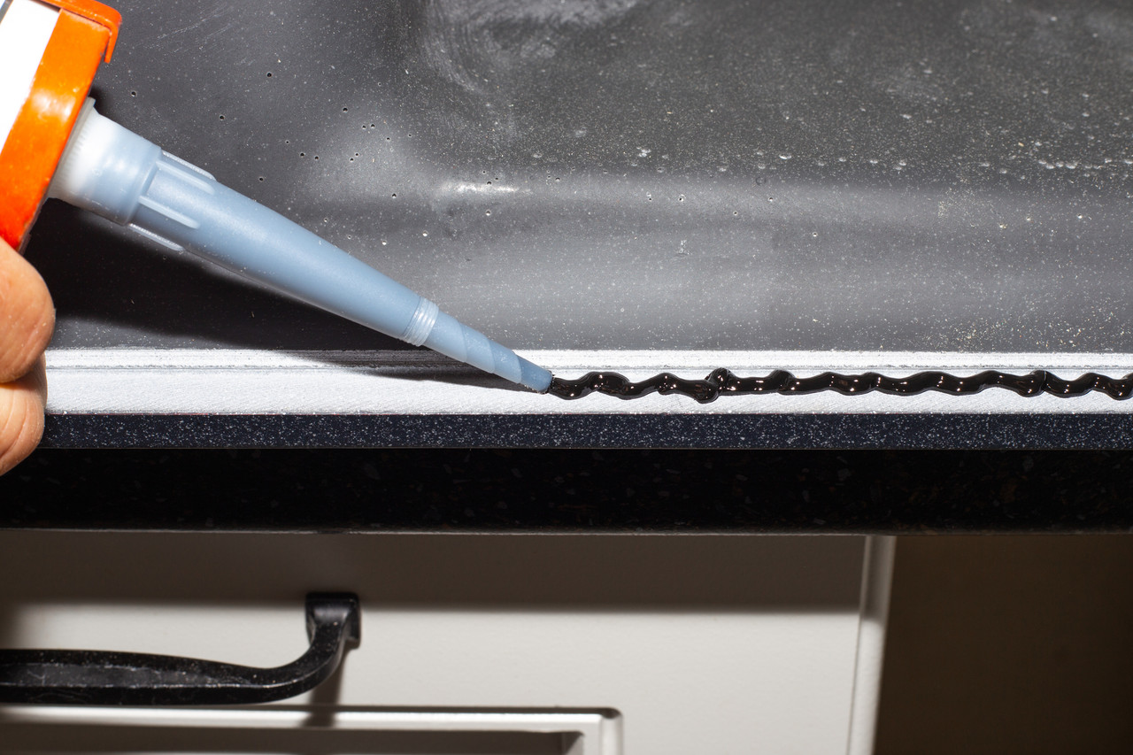 Easy Ways to Apply Silicone Sealant - Silicone Depot