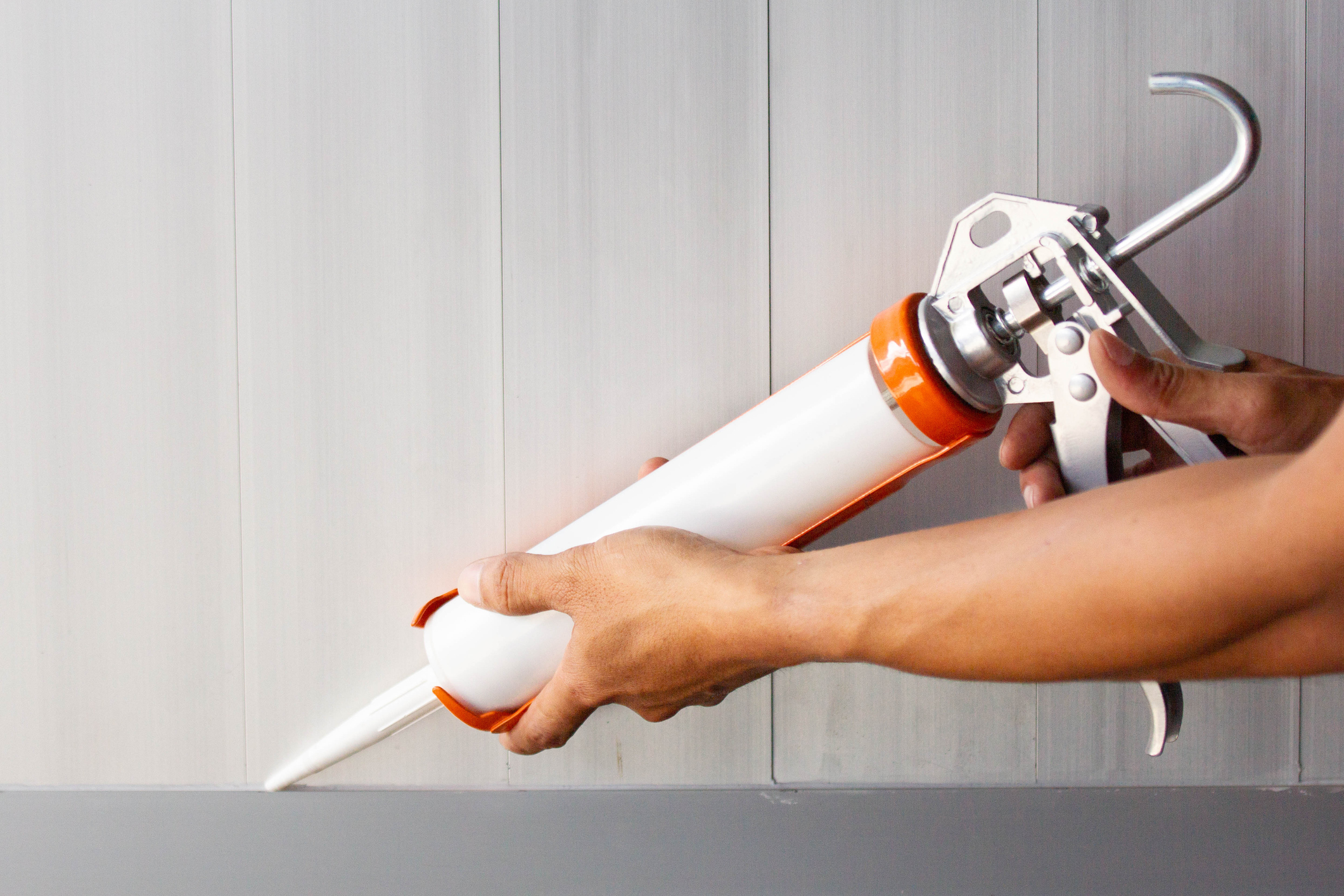 How to Use a Silicone Gun - Silicone Depot