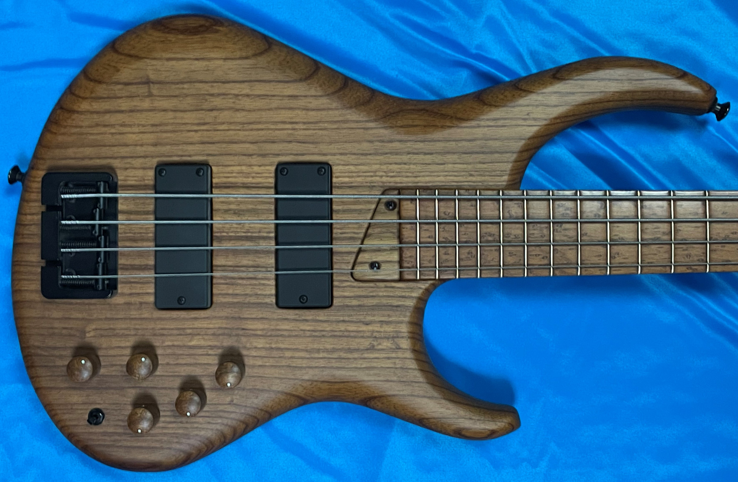 Basses - MTD - USA - Bass Central