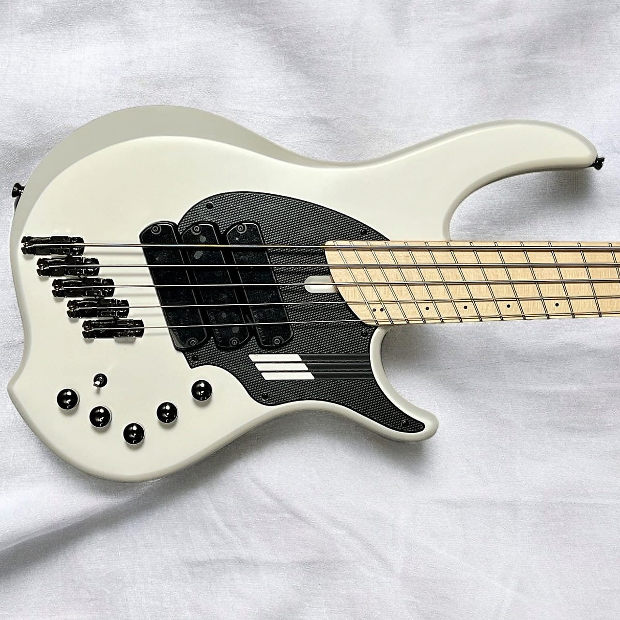 Basses - Used Basses - Bass Central