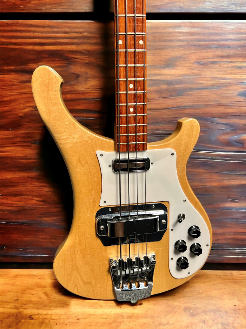 Rickenbacker 4001 V63, Mapleglo / Rosewood (2001) *Pre-Owned in ...