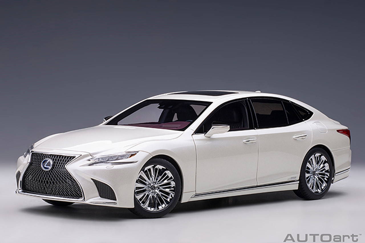 1/18 AUTOart Lexus LS LS 500h LS500h (Sonic White Metallic) Car Model - LIVECARMODEL.com