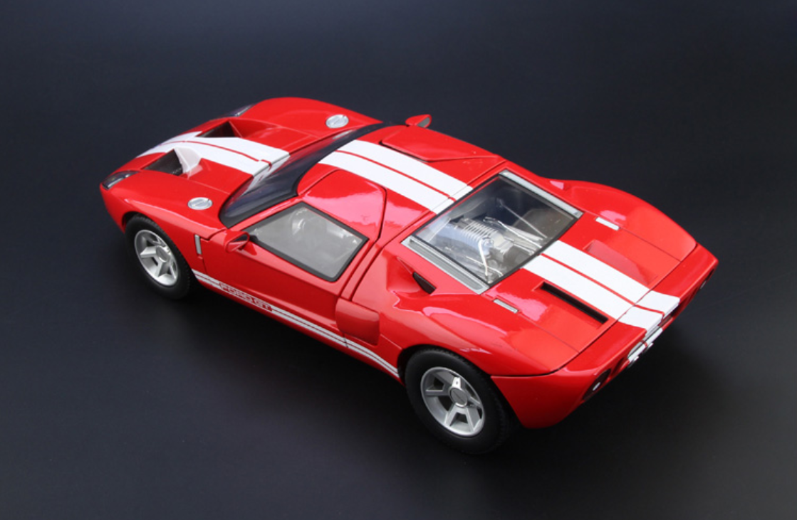 1/12 Motormax Ford GT (Red) Diecast Car Model - LIVECARMODEL.com