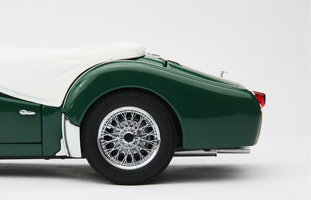 1/18 Kyosho Triumph 1959 TR3S LM No.25 (Green / White) Diecast Car ...
