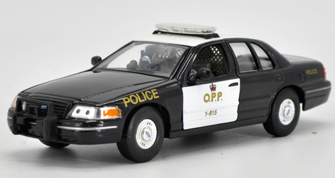 1/24 Welly Ford Crown Victoria Police Car Diecast Car Model ...