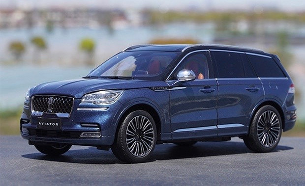 1/18 Dealer Edition 2020 Lincoln Aviator (Blue) Diecast Car Model ...