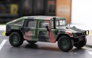 1/64 Master Hummer H1 (Green Camouflage) Car Model - LIVECARMODEL.com