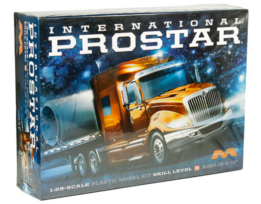 1/25 Moebius Models International ProStar Model Kit - LIVECARMODEL.com
