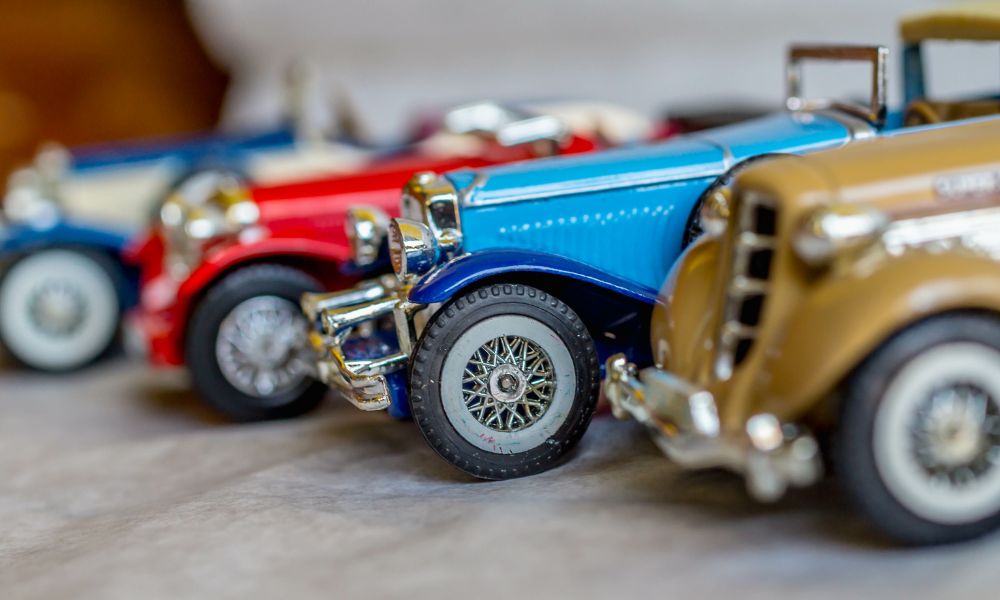 Questions To Ask Yourself Before Collecting Model Cars - LIVECARMODEL.com