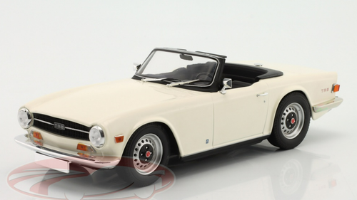1/18 Minichamps 1969 Triumph TR6 Roadster LHD (White) Car Model ...