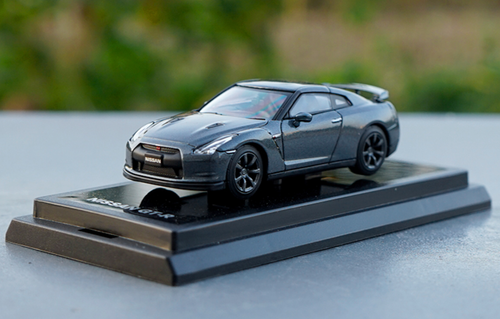 1/64 Dealer Edition Nissan GT-R GTR (Grey) Diecast Car Model ...