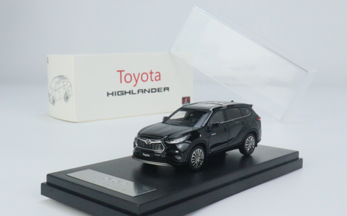 1/64 LCD Toyota HighLander Black Diecast Car Model - LIVECARMODEL.com