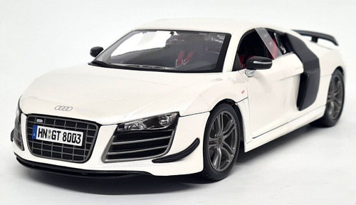 Audi R8 GT Matte Black Collectible Replica | LIVECARMODEL