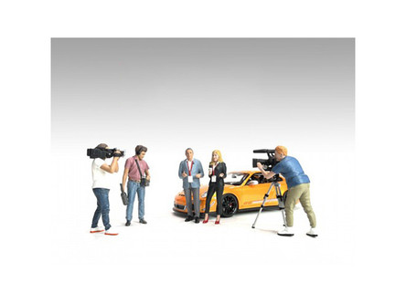 "On-Air" 6 piece Figures and Accessory Set for 1/24 Scale Models by ...