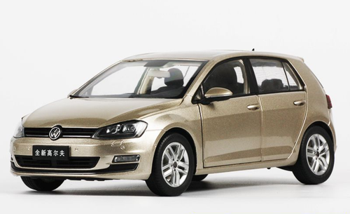 1/18 Dealer Edition Volkswagen Golf VII 7th Generation (Golden ...