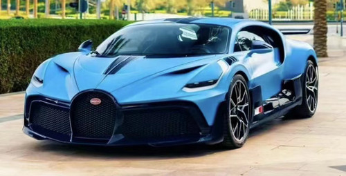 1/18 HH Model Bugatti Divo (Ocean Blue) Resin Car Model Limited ...