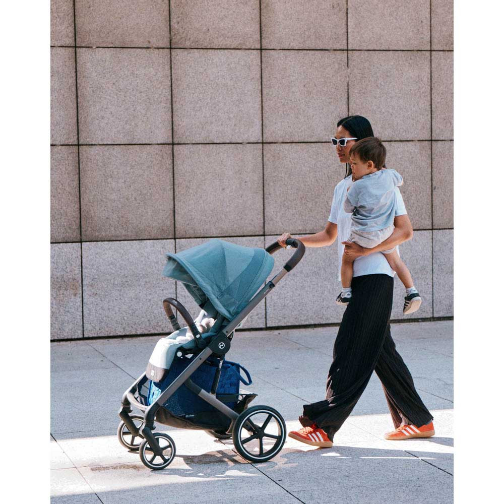 Cybex Balios S Lux Taupe V2 Essentials Bundle - Stormy Blue ...