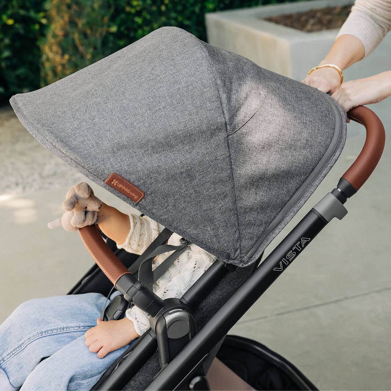 Uppababy VISTA V3 Pushchair + Carrycot - Greyson | Winstanleys Pramworld