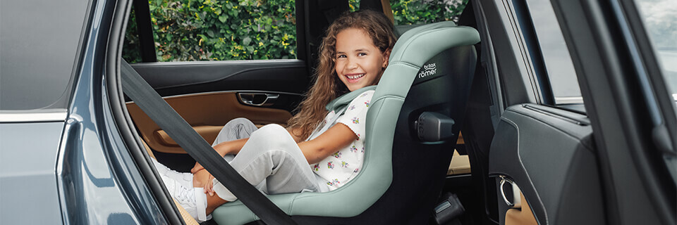 Extended Rear Facing Car Seats at Winstanleys Pramworld
