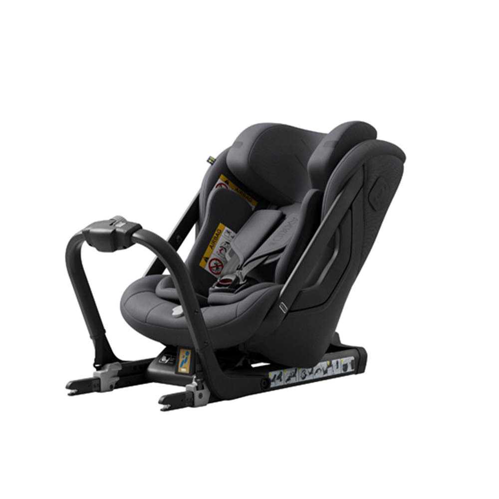 Axkid ONE at Winstanleys Pramworld