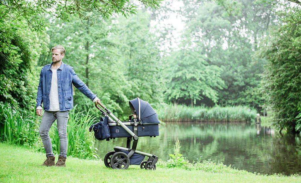 Take a closer look at the Joolz Day 2 - Winstanleys Pramworld