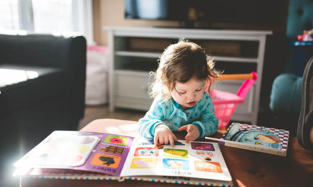 How to help a toddler to develop independence - Winstanleys Pramworld