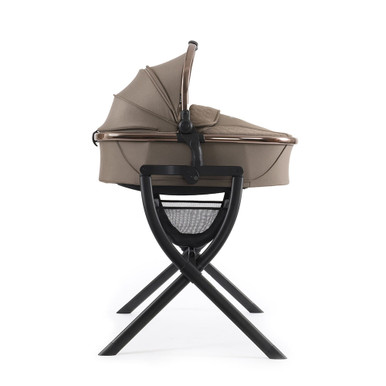 egg® Carrycot Stand | Winstanleys Pramworld