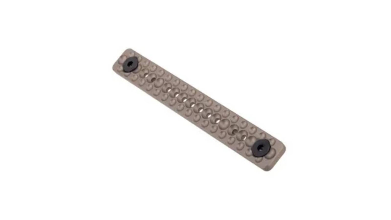 Forward Controls FCD 6061 Dimpled Aluminum MLOK Rail Cover, Long 4.7", FDE