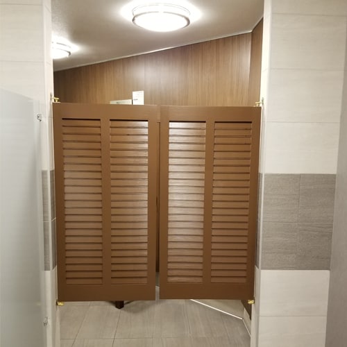 Improve Airflow with Louvered Interior Doors & Slat Designs - Swinging ...