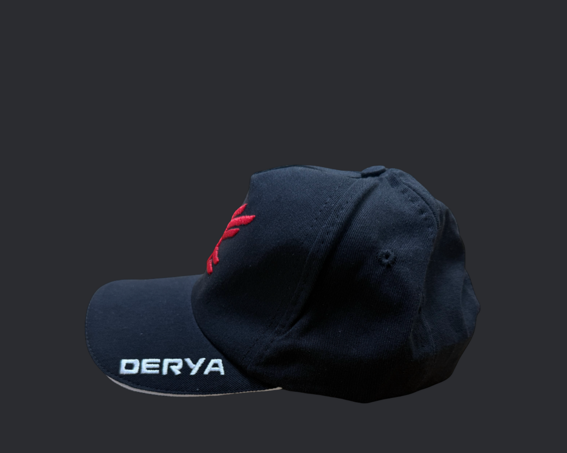 Derya Hat