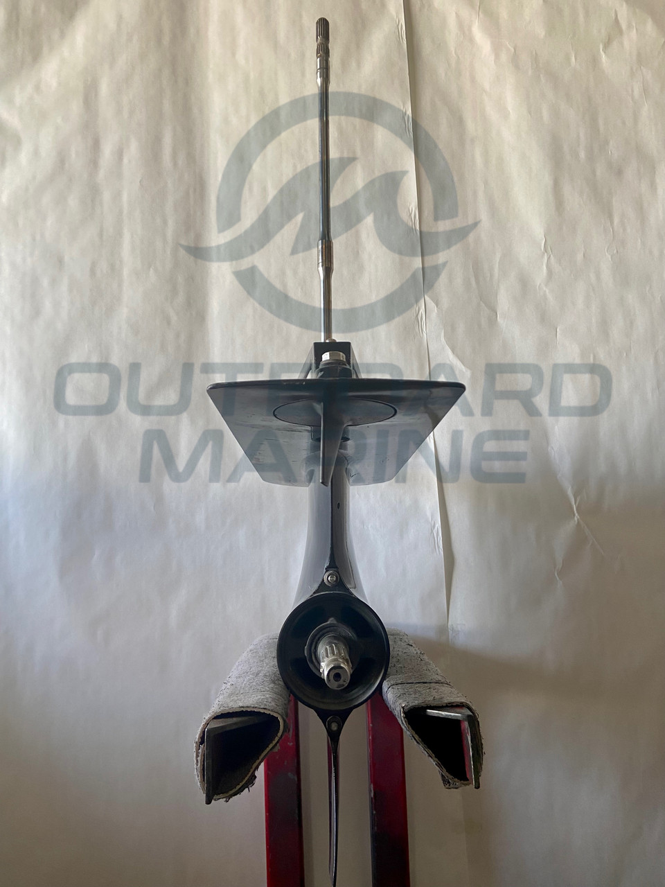 NEW COMPLETE MERCURY BIGFOOT LOWER UNIT 1667-9011G92 GC 60 3CYL 2S LG