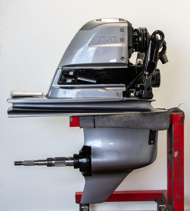 Used Like New OEM Volvo Penta DPH-C Complete Outdrive With 1.59 Gear Ratio