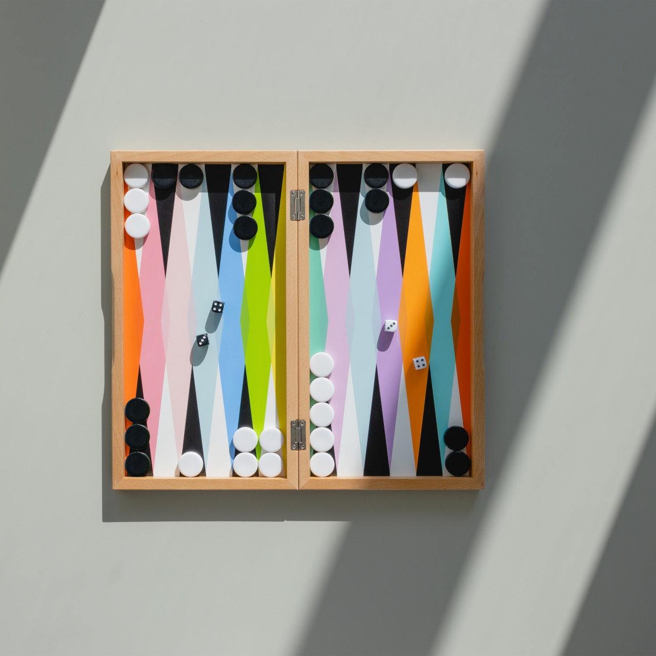 Classic Board Games | Backgammon | Colorful Design