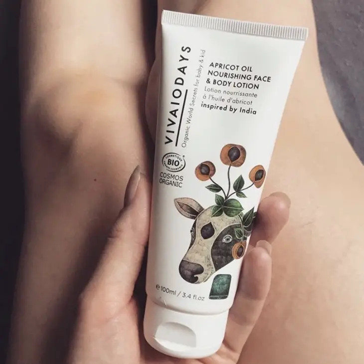 Organic Face and Body Lotion | Apricot Oil | Vegan