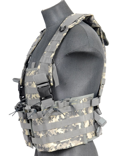Lancer Tactical M4 Airsoft Molle Chest Rig w/ Hydration Pouch ( ACU ).