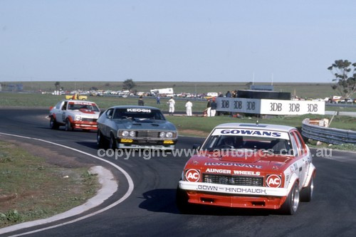 78093 - Bruce Gowan Torana & Jim Keogh Falcon- 1978 Calder - AUTOPICS