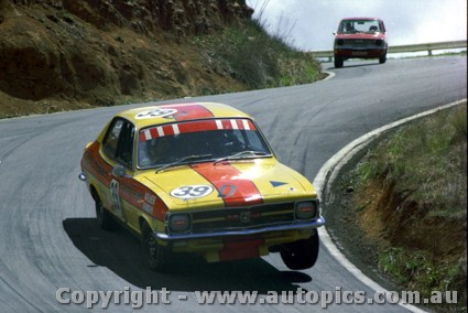 71830 - J. Walker / M. Ramsay - Holden Torana LC XU1 - Bathurst 1971 ...