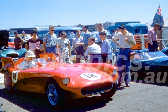 58126 - Lou Molina, Monza - Dodge tow car and trailer - Fishermans Bend ...
