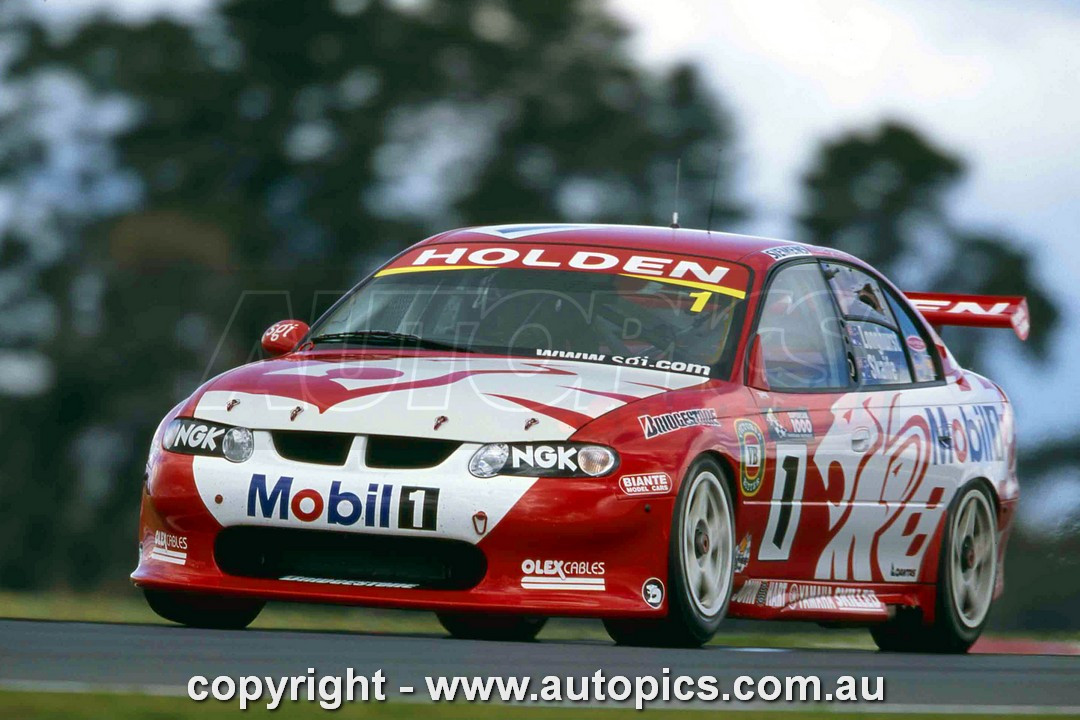 201719 - Mark Skaife & Tony Longhurst - V8 Supercar 1000, Bathurst ...